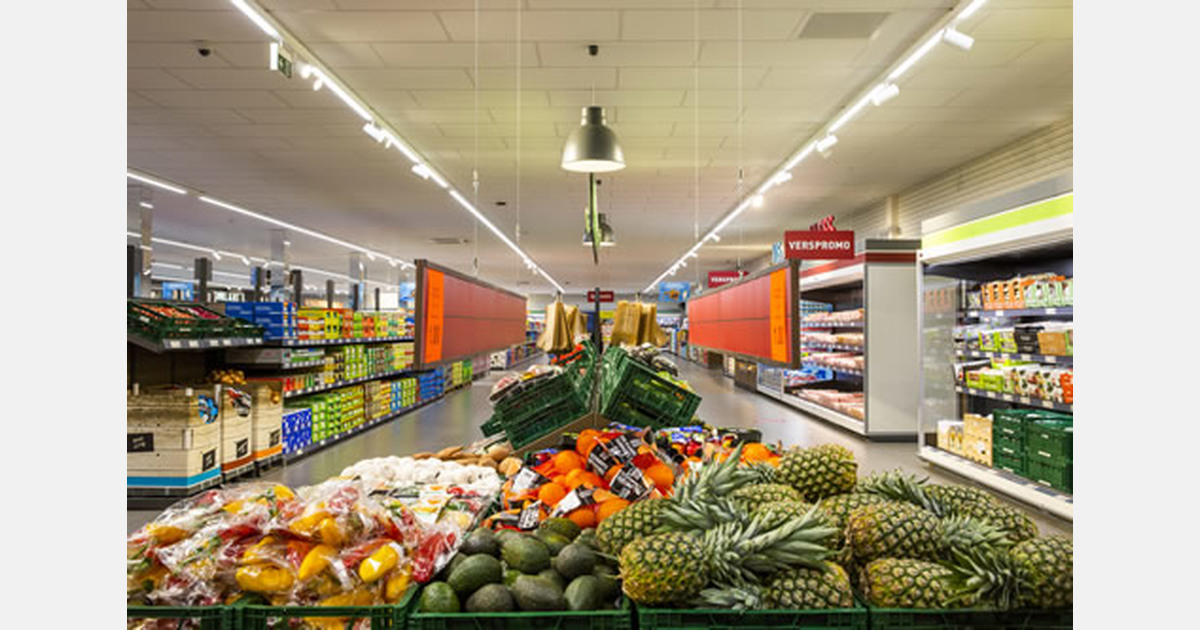 "We want to create a true fresh market experience with this new store ...