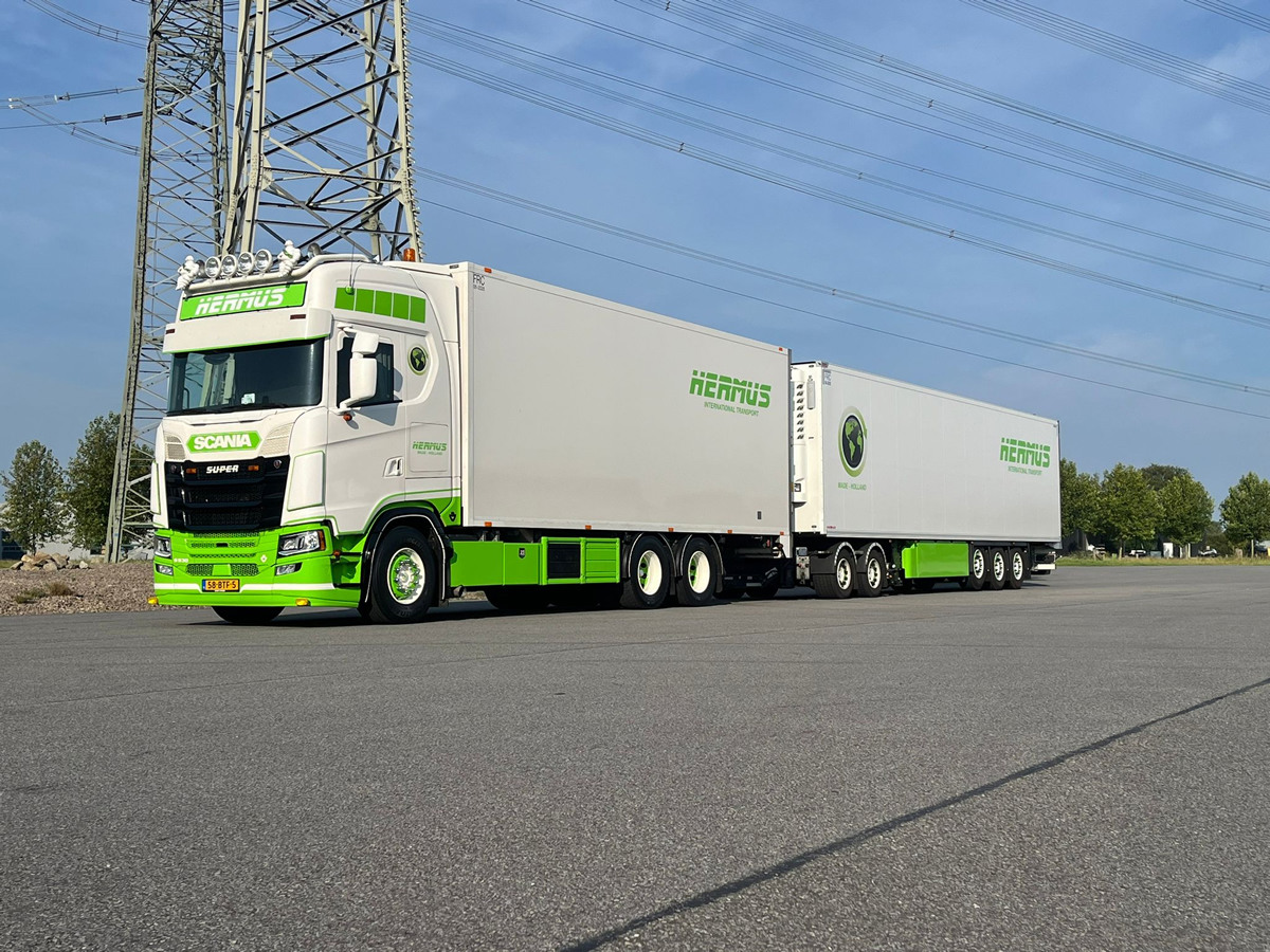 "We provide both groupage transport and full loads within Benelux and ...