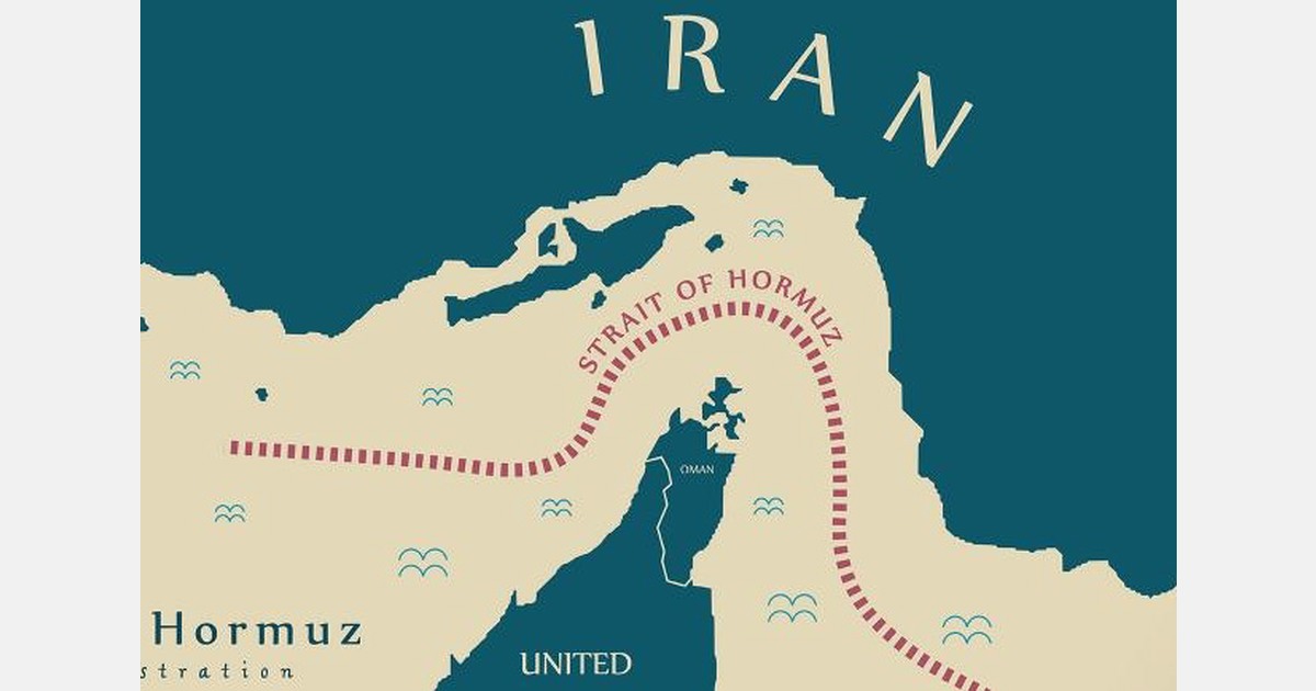 ''Iran threatens to close Strait of Hormuz to maritime traffic''