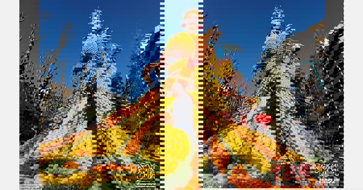 "Chinese Peking Opera" fruit sculptures are eye-catching at the Lemon ...