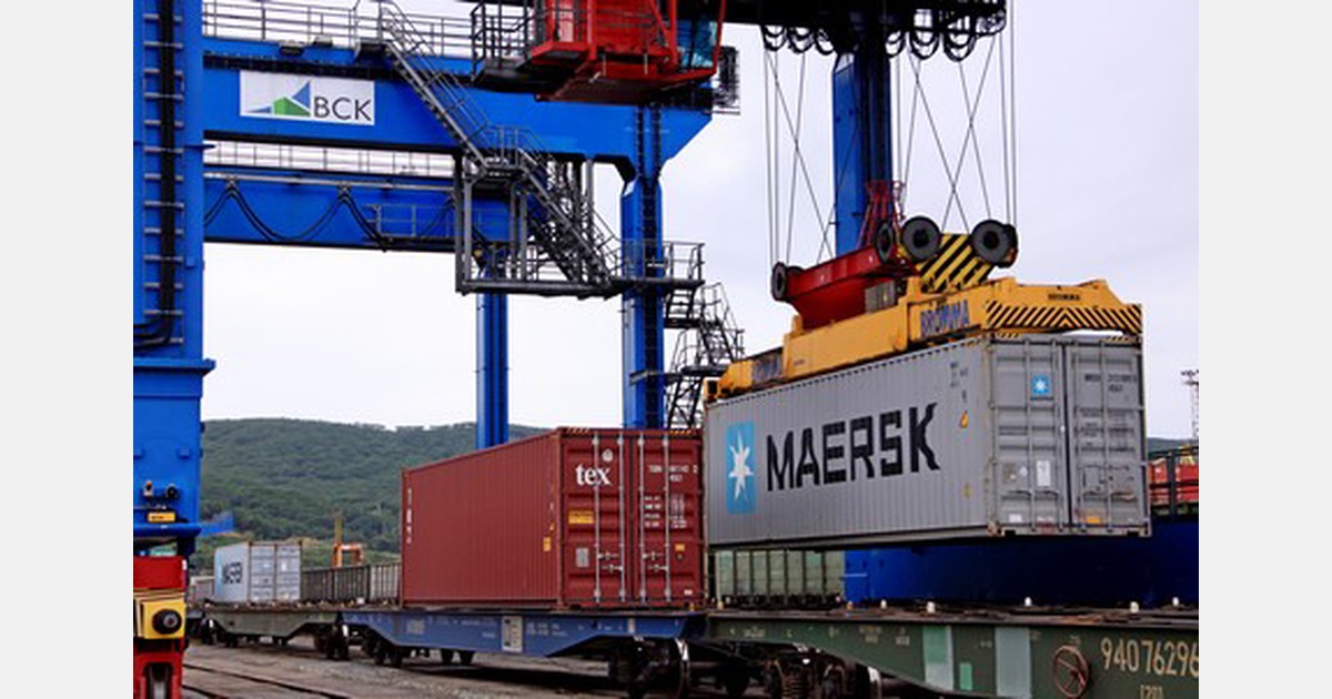 Maersk launches first ocean-rail combined service from Asia to Europe