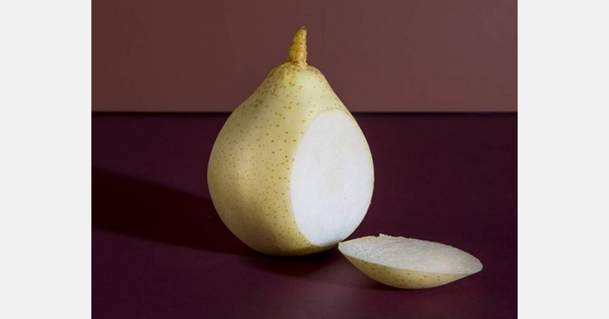 Asian pear season in the US hitting its peak