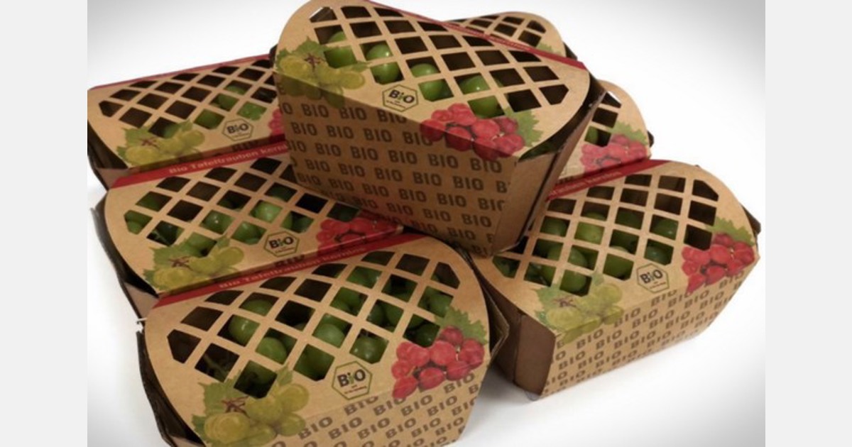 New table-grape packaging consists of paper instead of plastic
