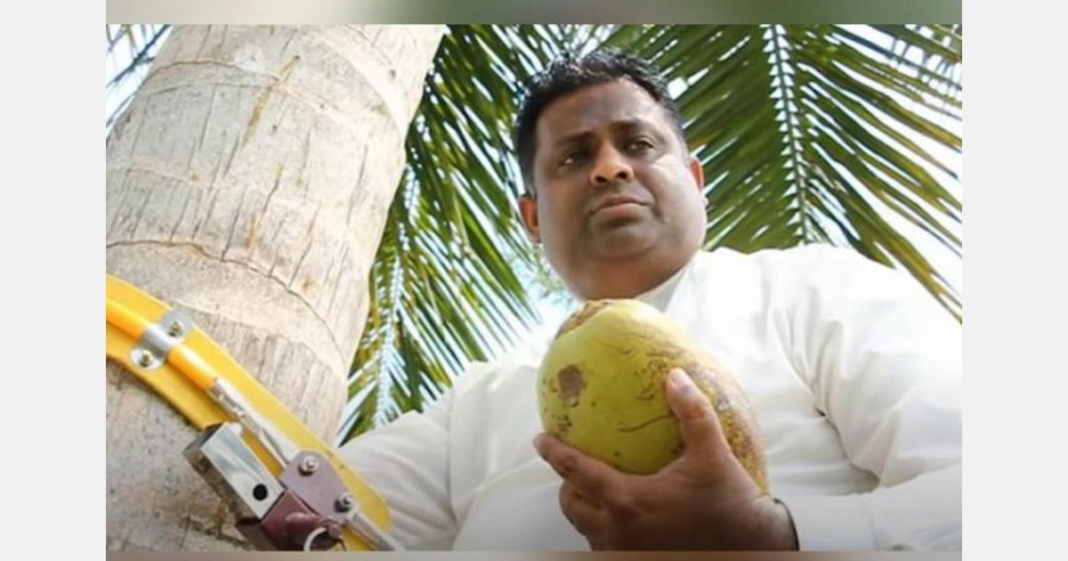 Sri Lankan Minister highlights coconut shortage