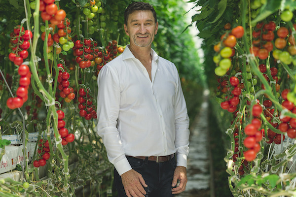 Peter Quiring receives OPMA’s Cory Clack-Streef Produce Person of the ...