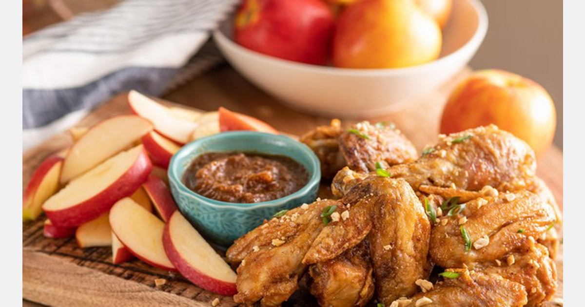 JAZZ™ apples and wings team up for Super Bowl