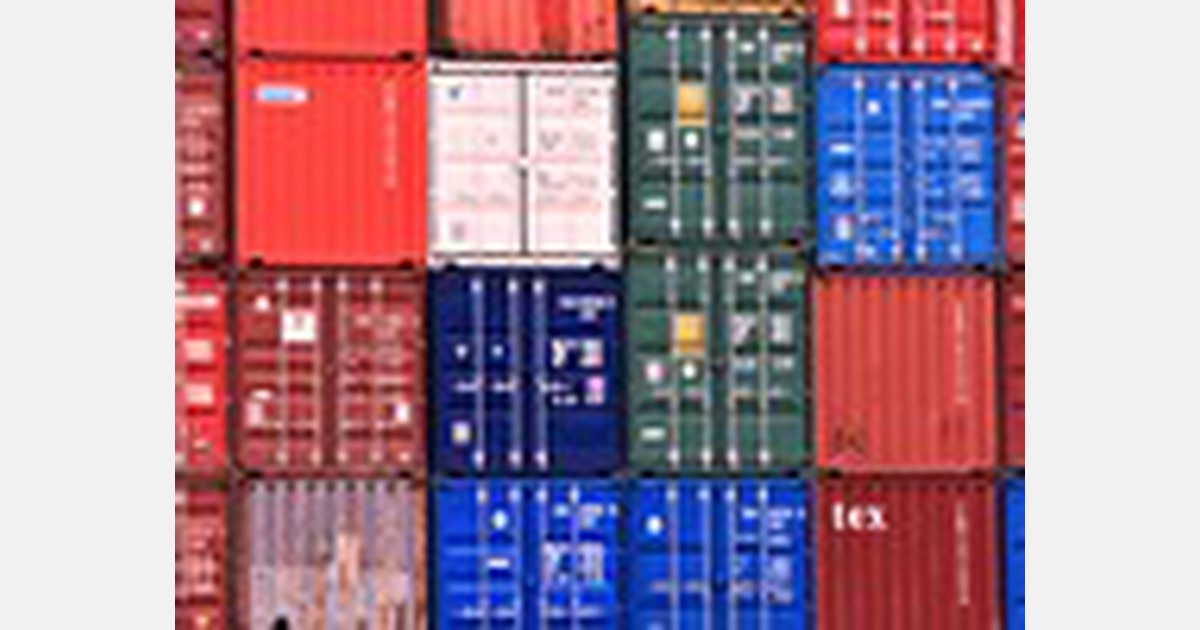Shipping container shortages, port delays persist