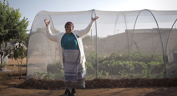 Schoeman Boerdery extends a hand to a hundred rural communities