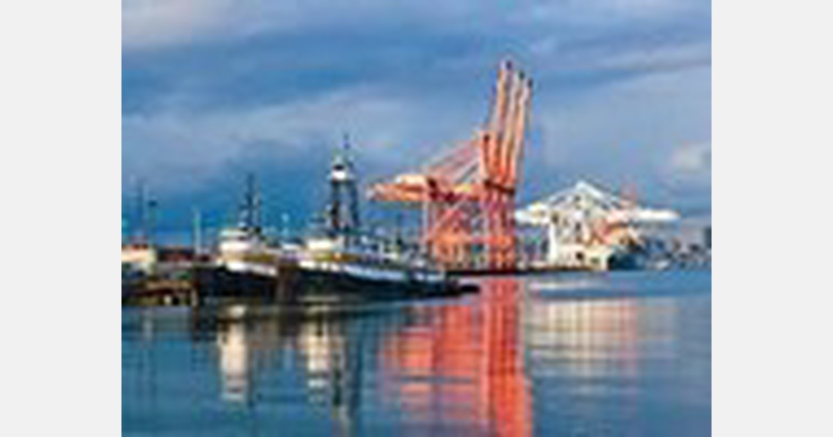 Jordan: Port of Aqaba signs $242 million investment deal with APM Terminals