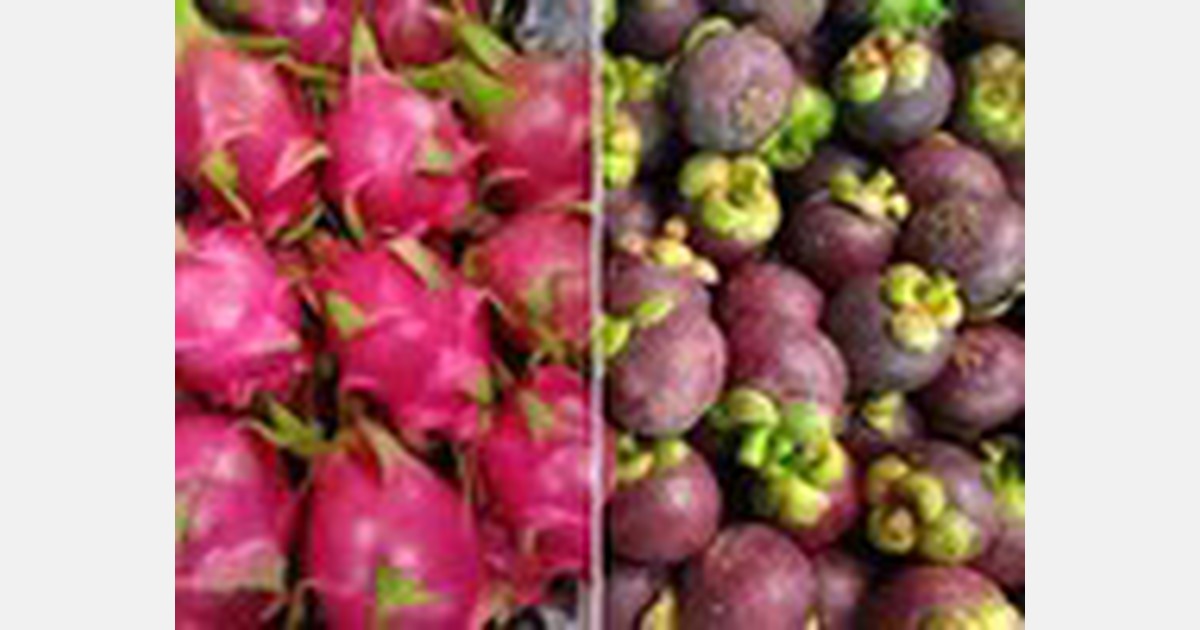 Fruit prices soaring in Vietnam