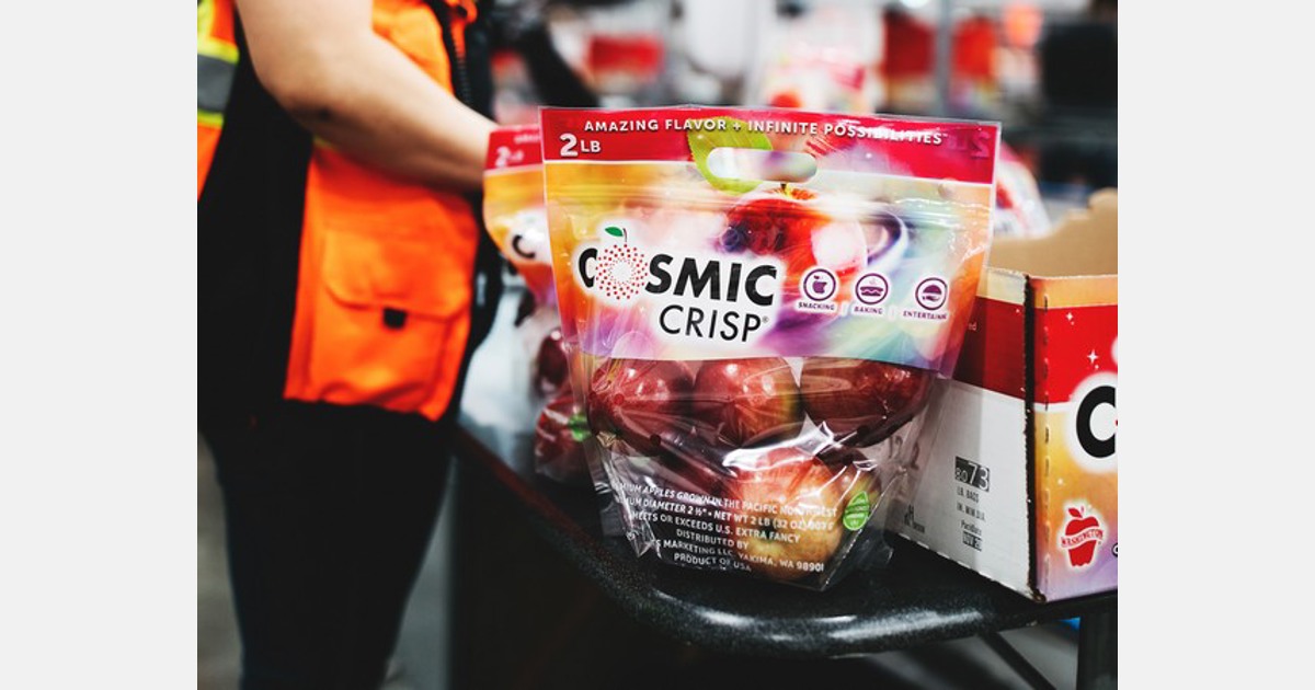 Cosmic Crisp apple sales jump to top 10 nationally