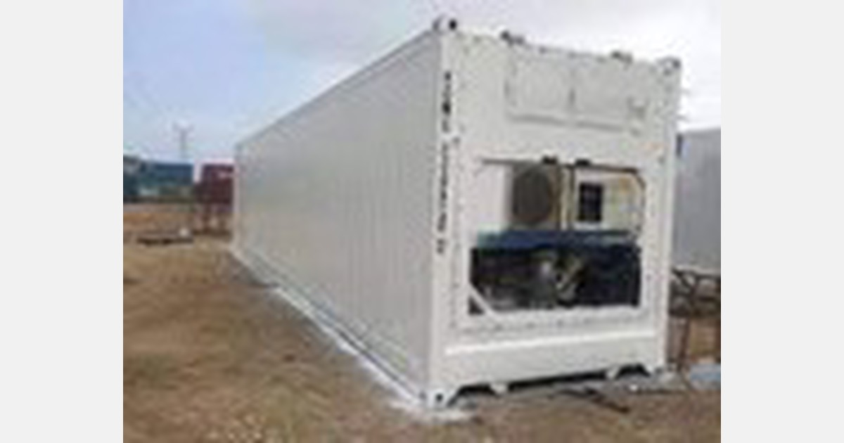 Bangladesh starts exporting fruits using reefer containers