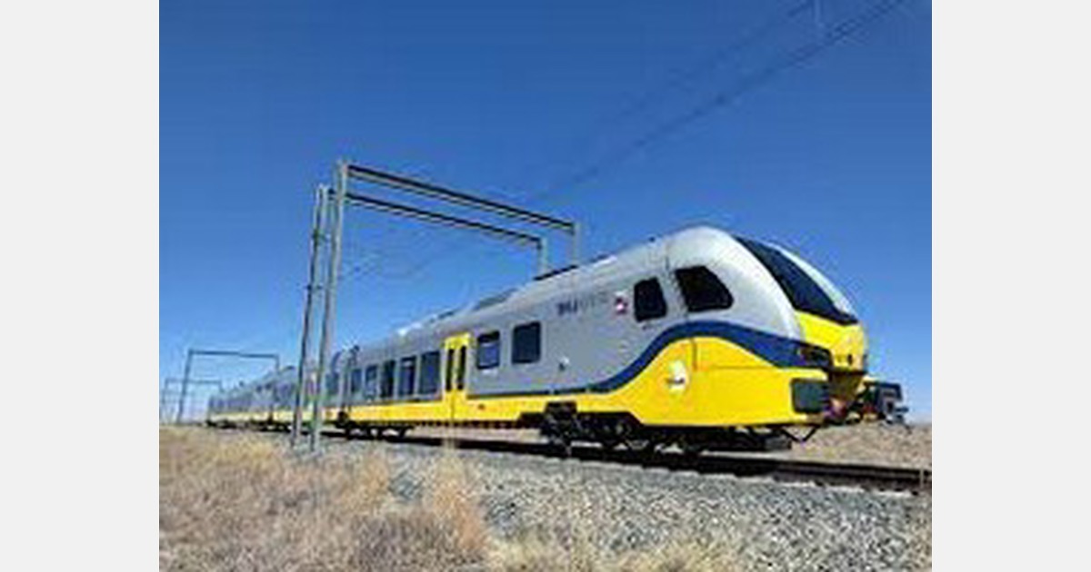 Banana fundraiser for those hit by Kerala's SilverLine rail project