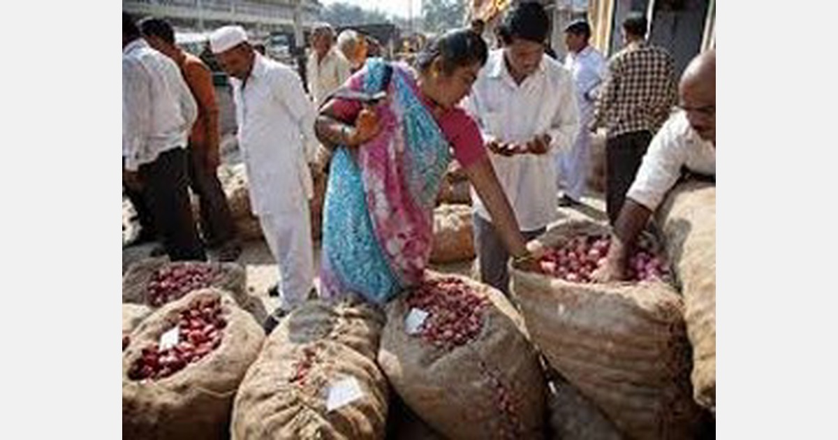 Onion prices soar in Vizag due to troubled supply