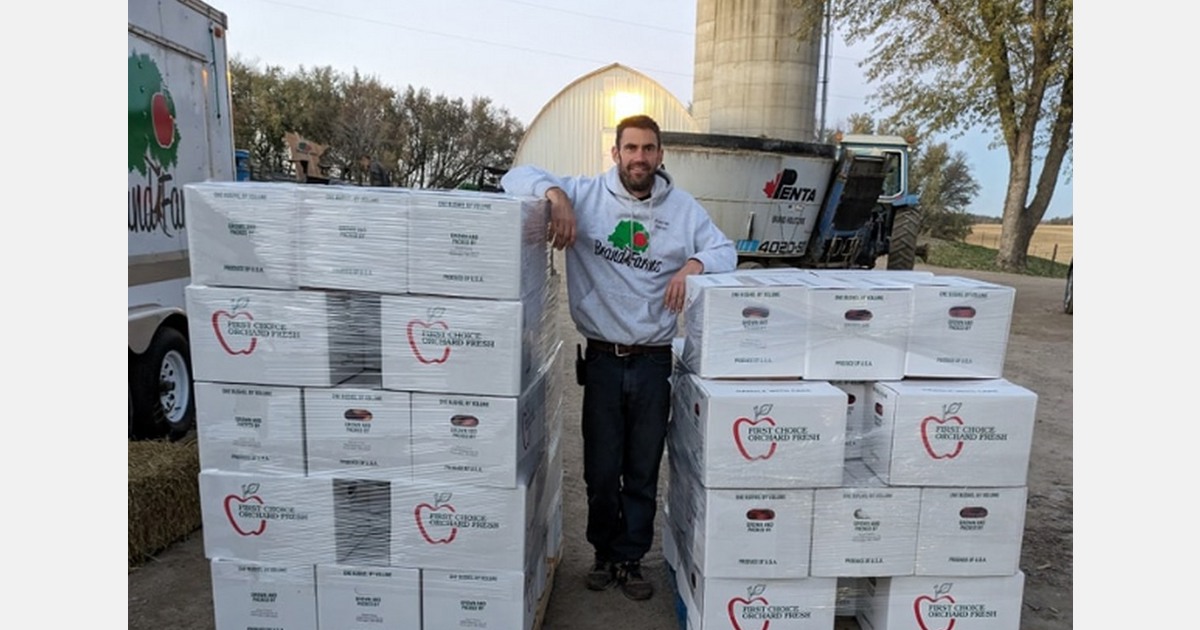 Wild weather ride affects Minnesota apple volume