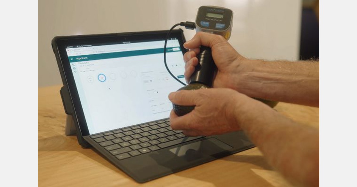 Produce technology company communicates technological advancements