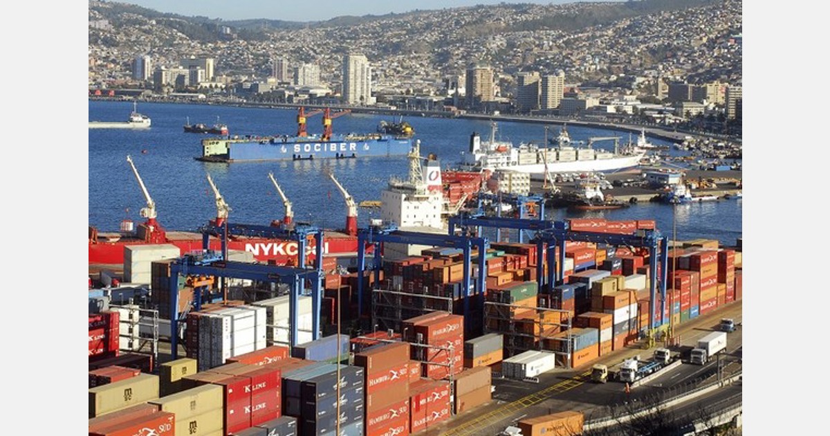 San Antonio terminal sets record with 1,136 cherry-loaded containers