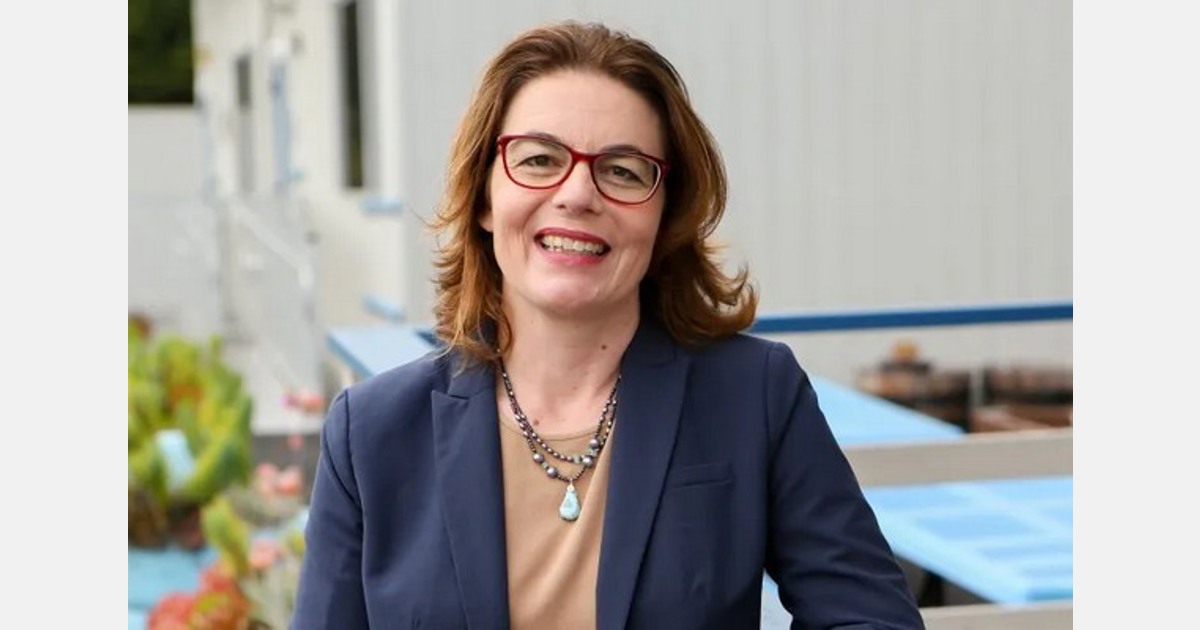 Assembly member Dawn Addis introduces the California Mushroom Act