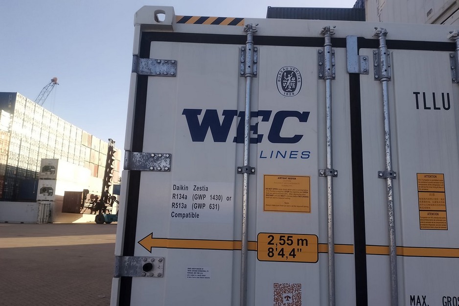 WEC Lines enters refrigerated container market, adds 45ft reefer ...