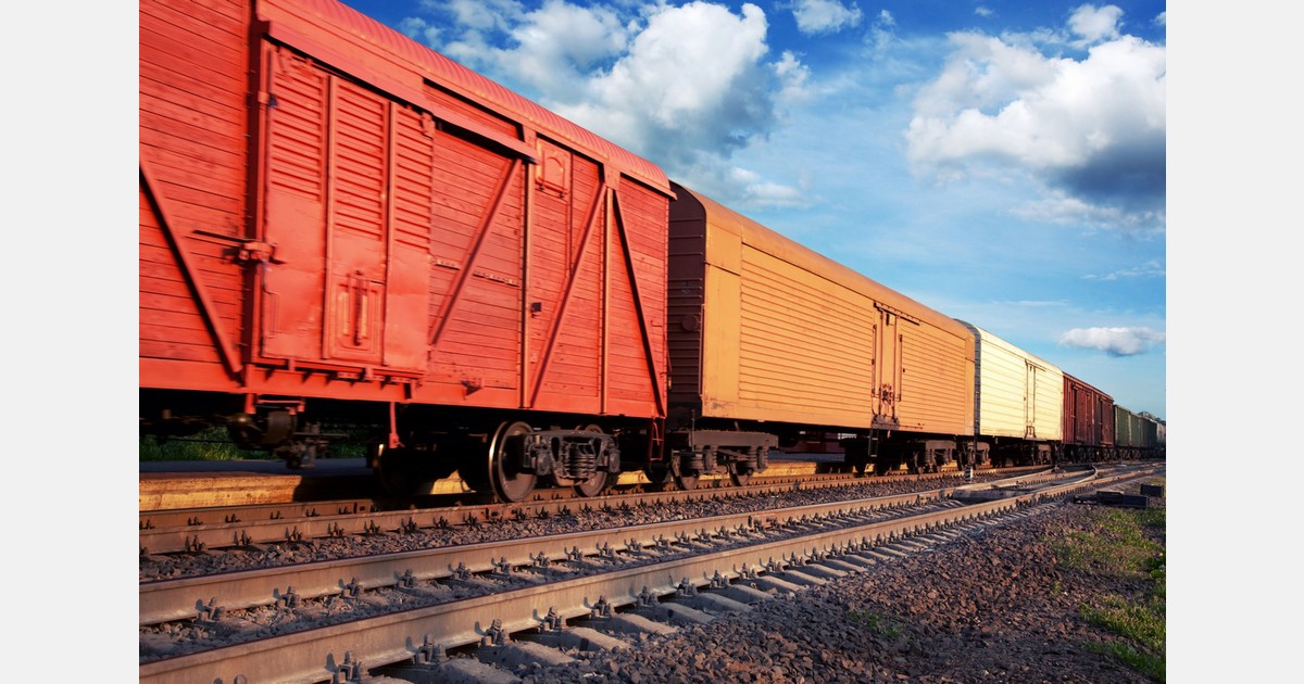 Chongqing welcomes first ILSTC China-Laos-Thailand cold chain train in ...