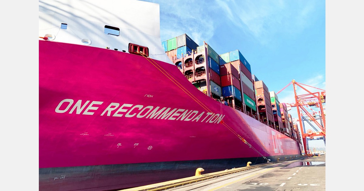 ONE’s new vessel makes maiden voyage to Durban Terminals