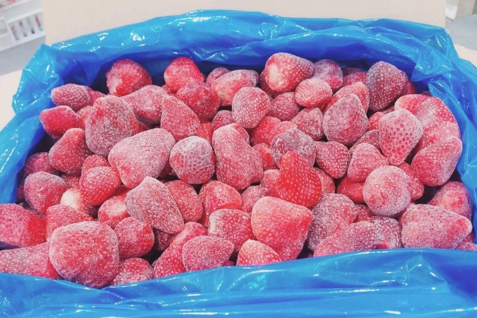 Oddity of this season: Egyptian frozen strawberries more expensive than fresh ones