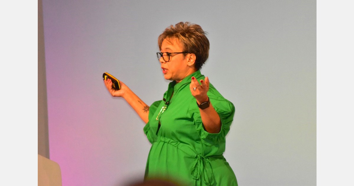 "We want to lessen your pain," Transnet CEO tells South African fruit ...