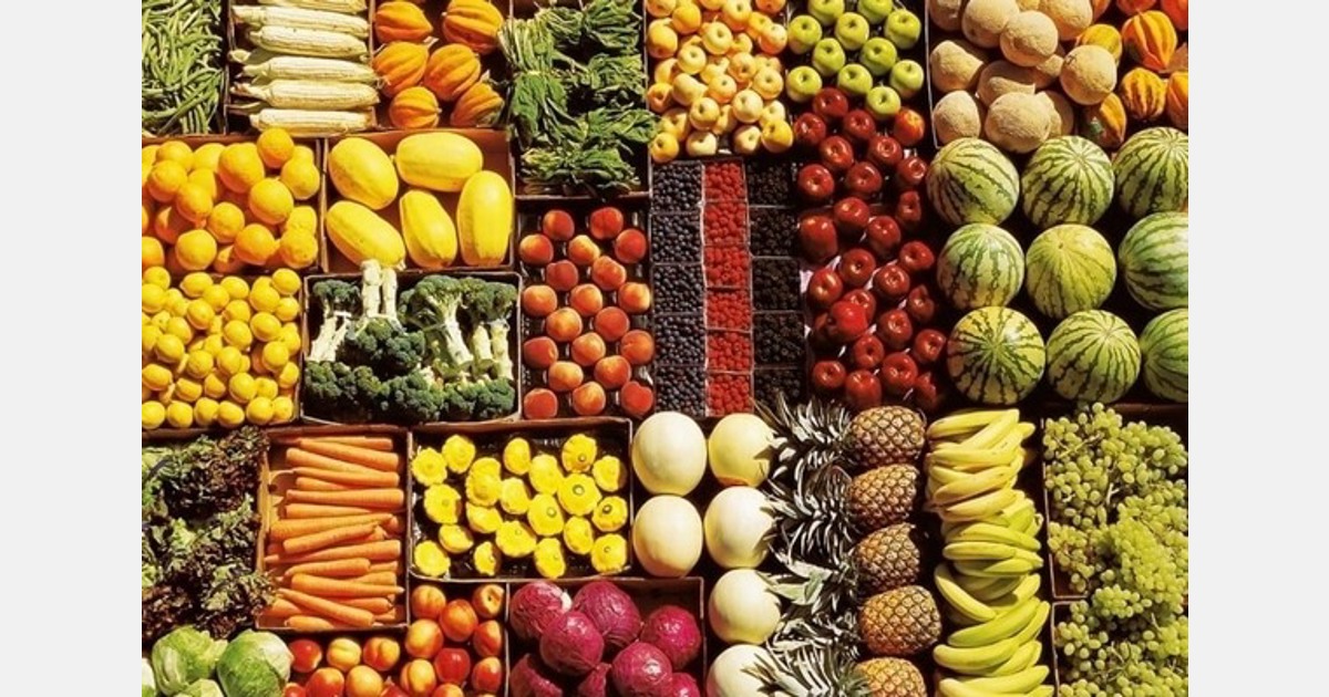 Ruble devaluation triggers fruit export cancellations to Russia amid ...