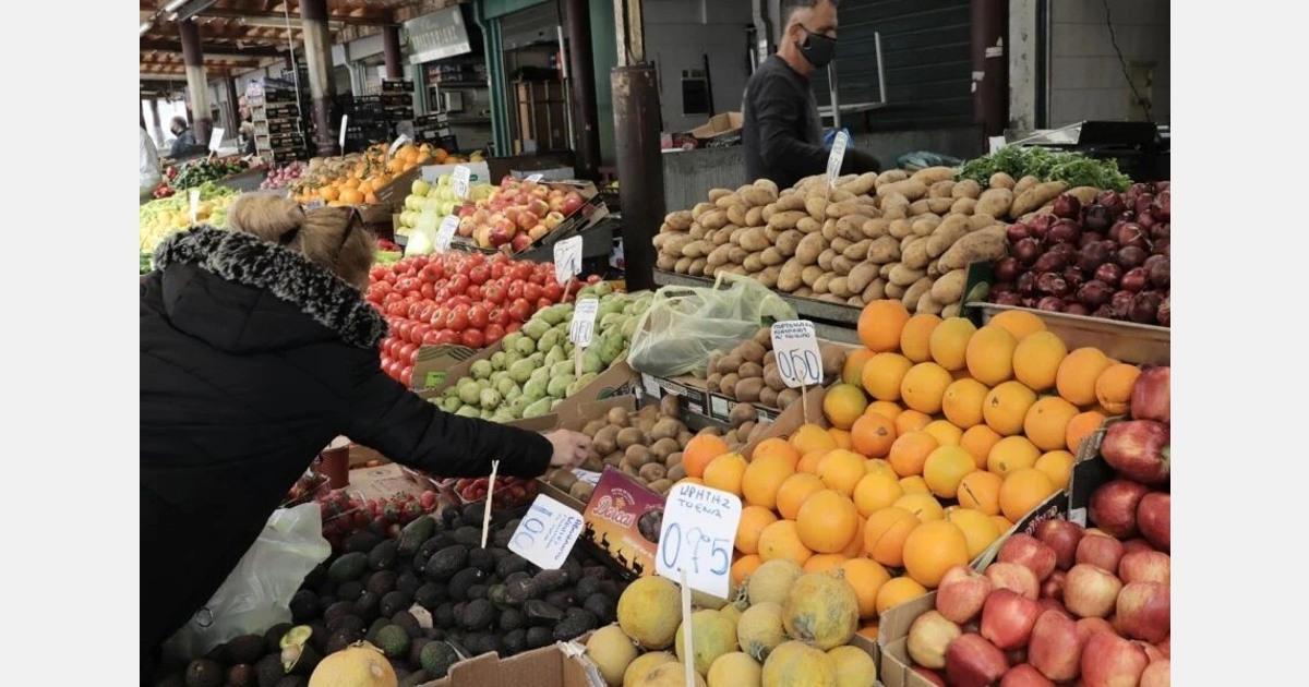Greek fresh produce exports hit €1.86 billion in 2024, led by EU markets