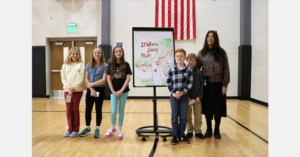 Indiana fourth graders push to make persimmon the official state fruit