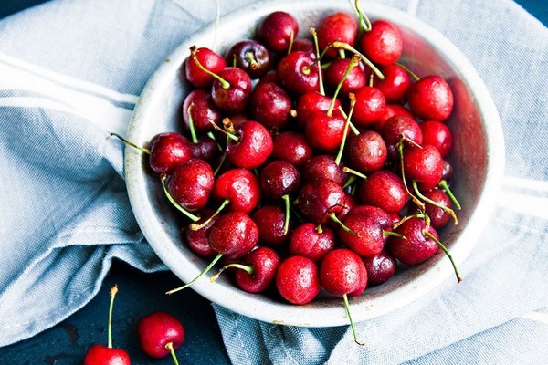 Vietnam's cherry prices surge 35%, reaching nearly $80 per kilogram ...