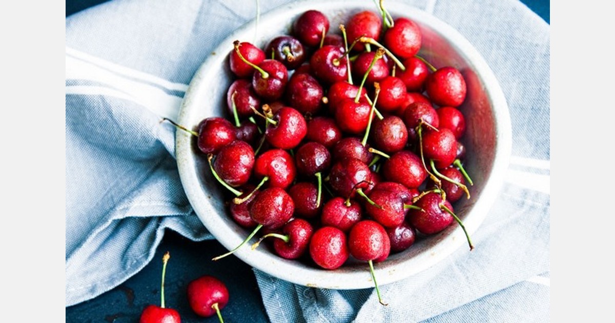 Vietnam's cherry prices surge 35%, reaching nearly $80 per kilogram ...