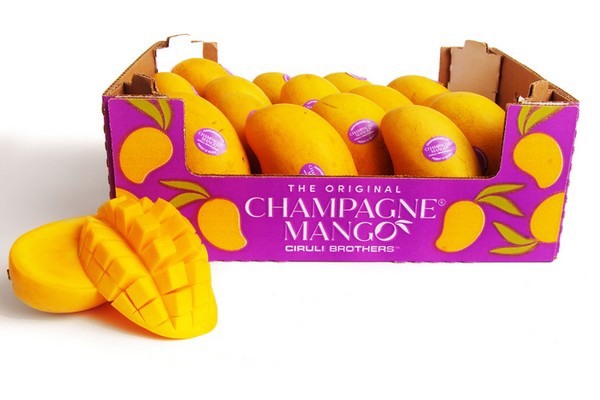 Volume picking up on Mexican yellow mangoes