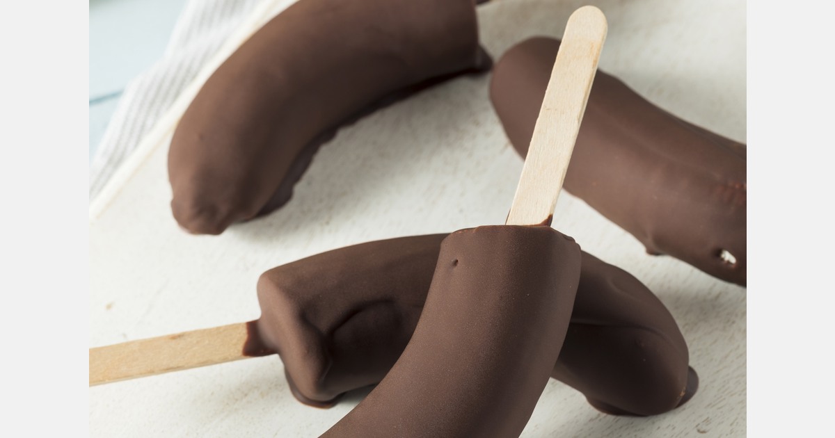 Frozen choco banana returns