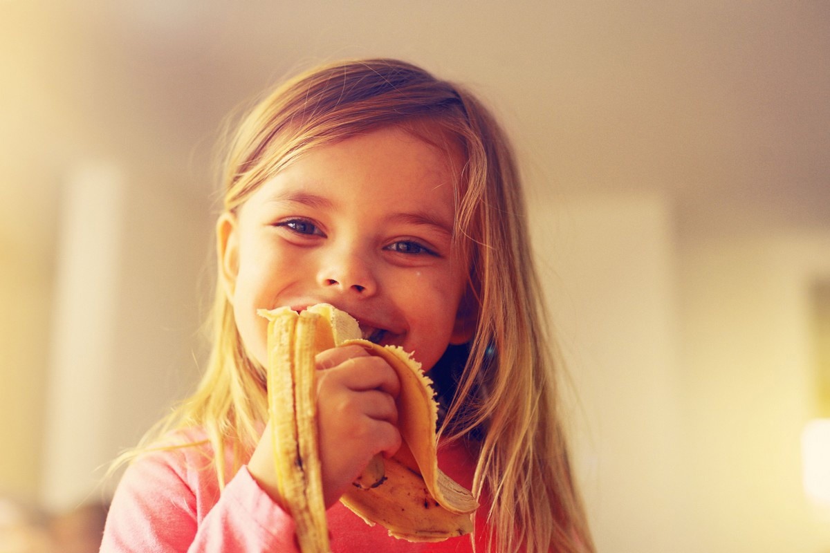 Bananas reign as Europe's top fruit in survey