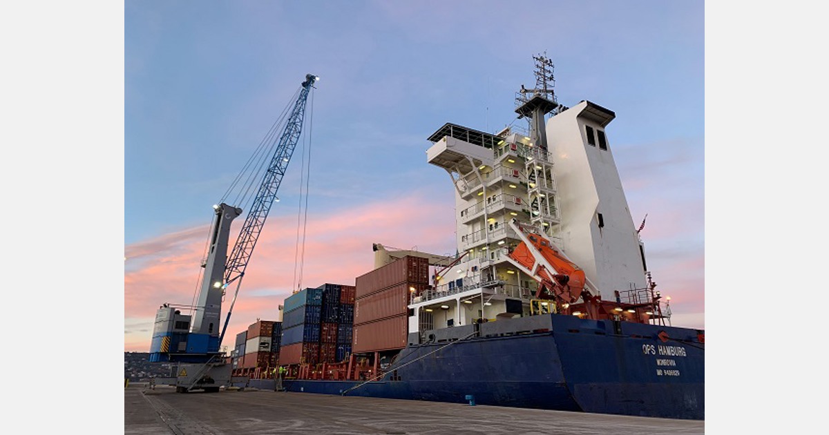 First container ship cleared at new HHLA Terminal Trieste (PLT)