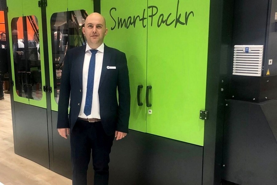 "Labor costs can be reduced by up to 80% with a molded tray packer"