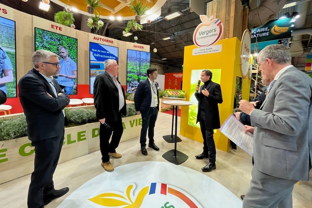 Carrefour and Vergers Écoresponsables sign partnership to secure the ...