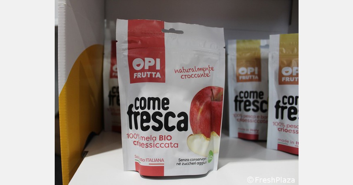 OPI Frutta snack and smoothie range - just like fresh fruit