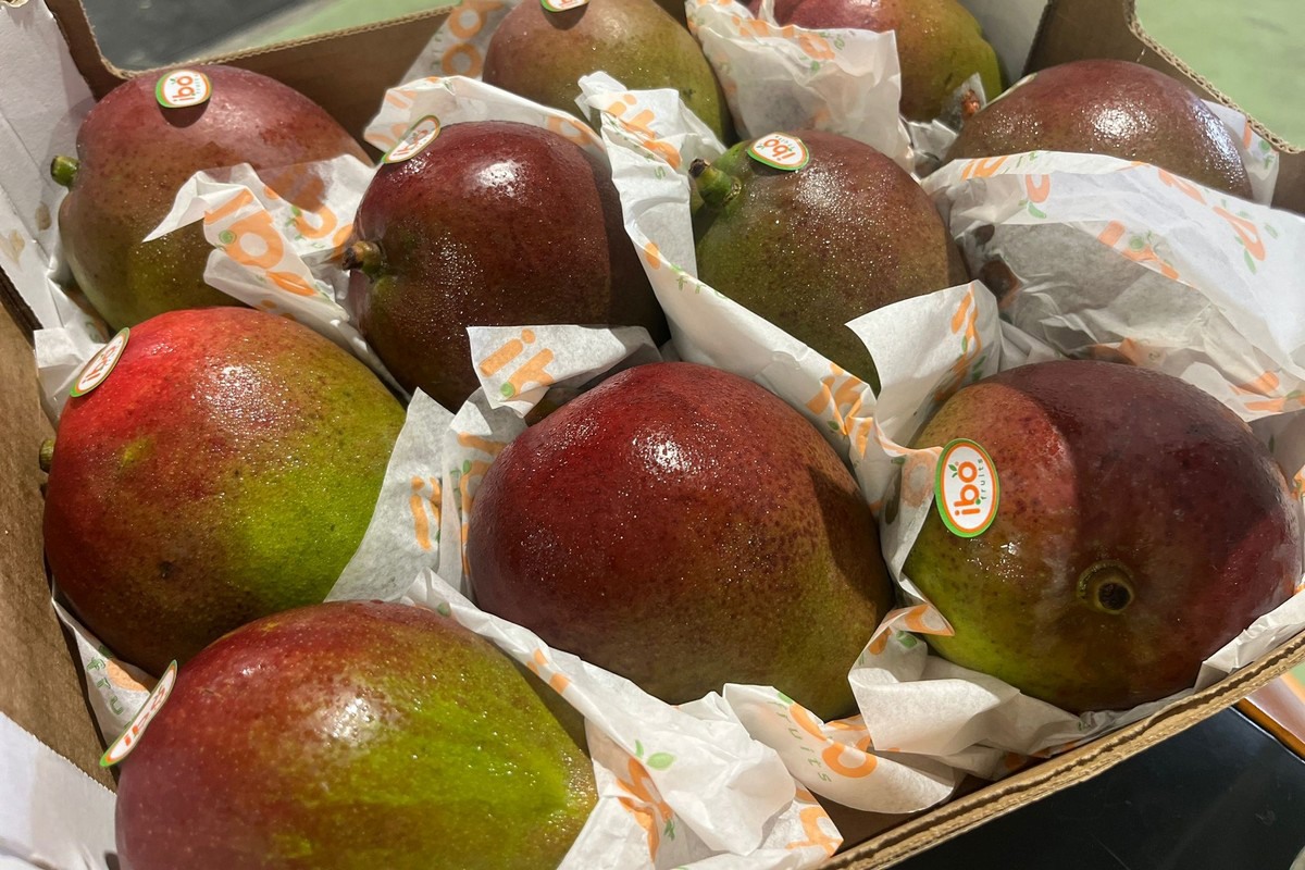 Heavy markets for limes and mangoes