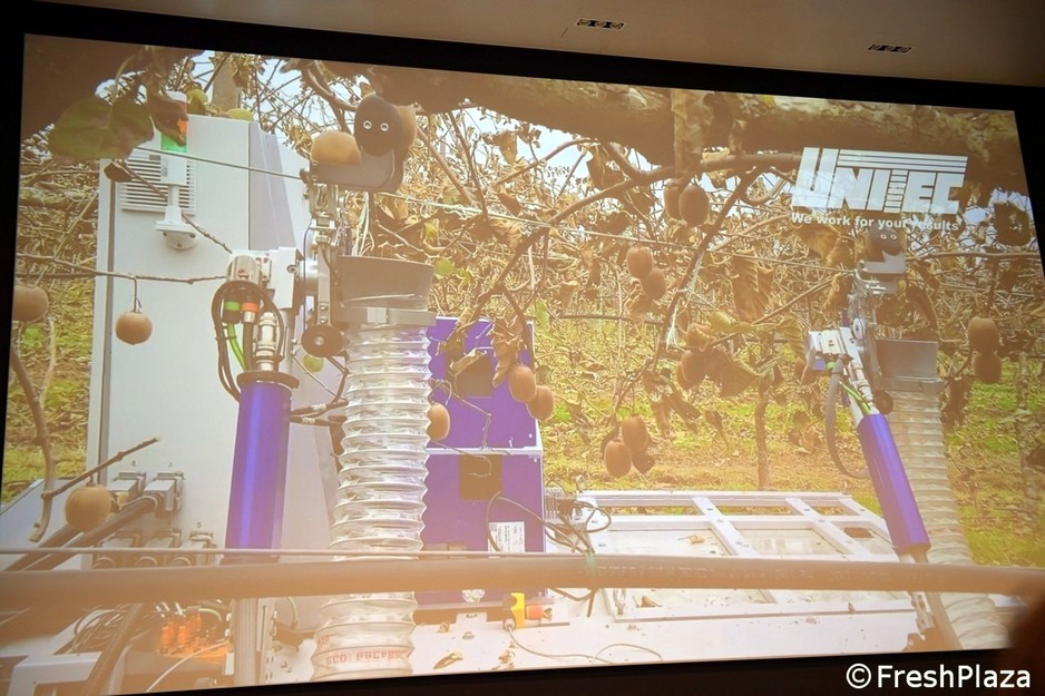 "Our first robots for automated fruit picking will be ready in 2026"