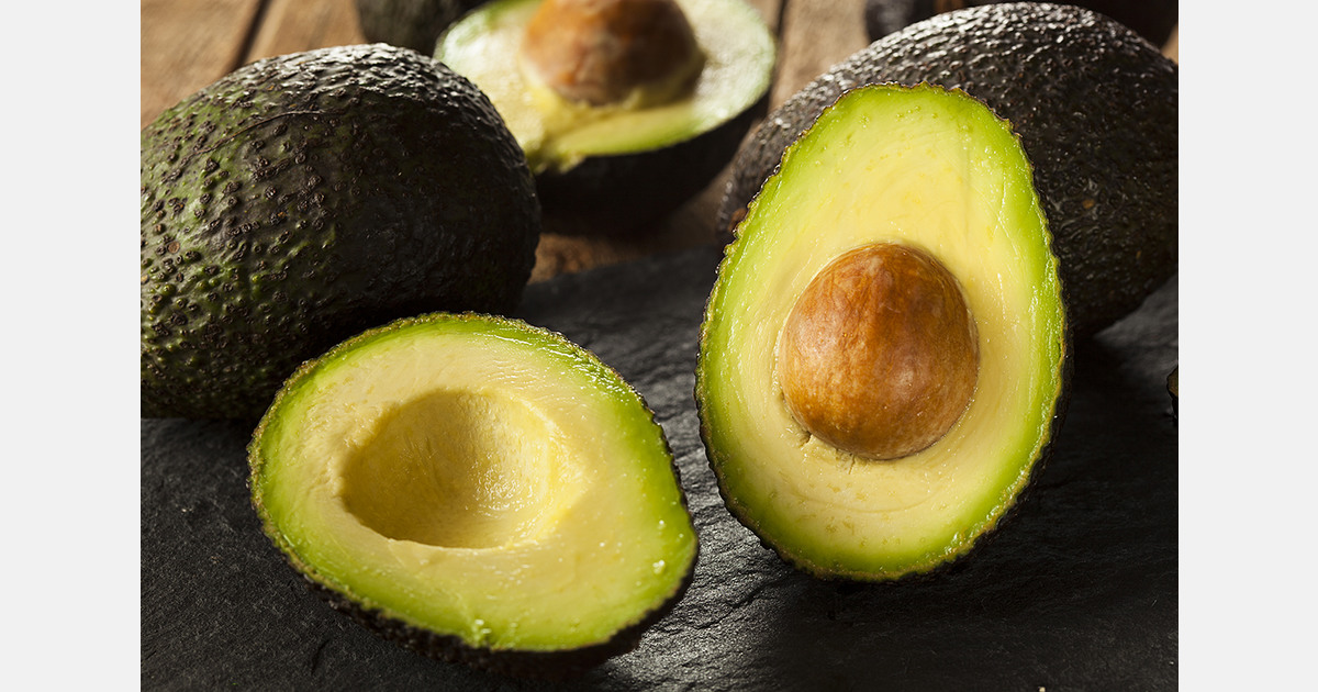 Chipotle introduces avocado-processing robot in California