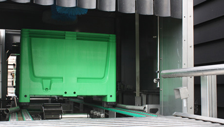 "Really clean crates through using a brushing unit for the crate washer"